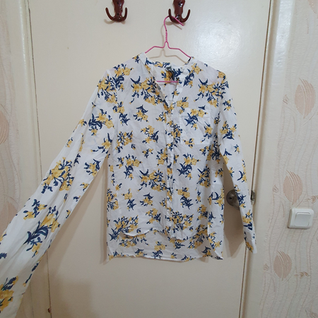 Продается женские брюки разные