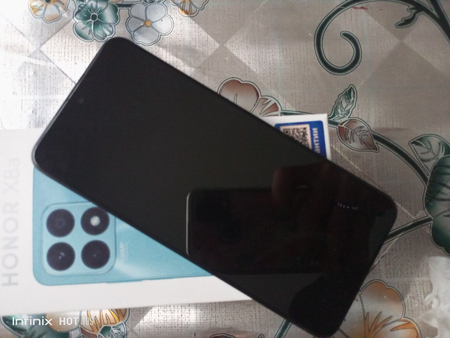 HONOR X8a 1 yil kafolati bor