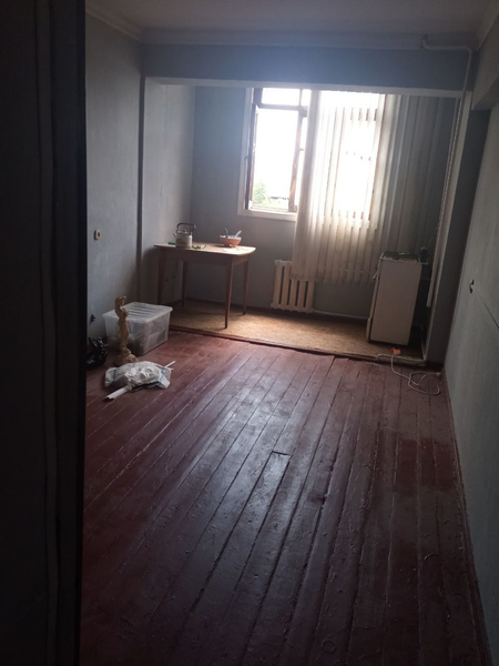 Продаю1/3/4 Гете(Карасу6)