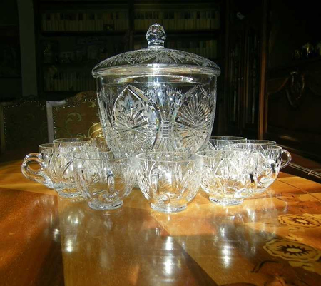Винтаж: Великолепная хрустальная крюшонница с 12-ю кружками