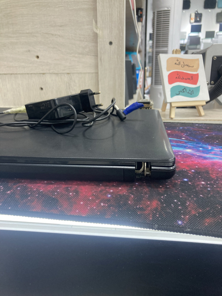 Asus novdbuk 4/500 tali