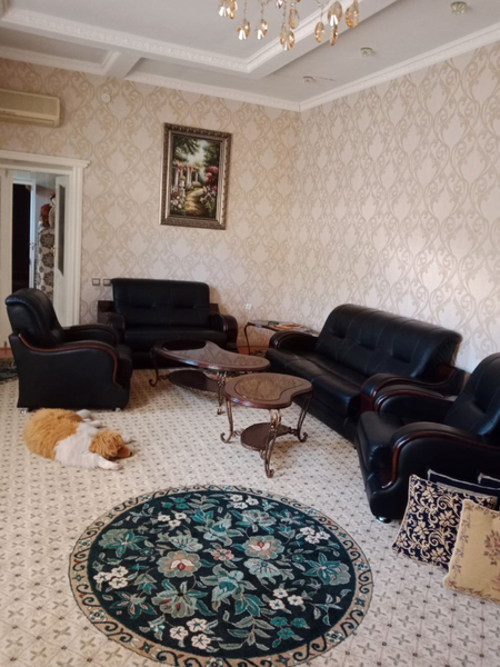 Продаётся диван кресло в идеальном состояние (Дубай)
