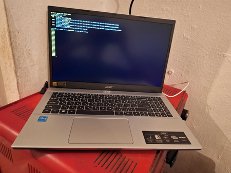 kompyuter Acer aspire