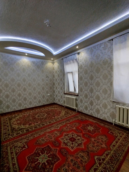 Uy sotiladi / Дом продаётся