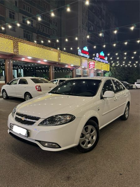 Продаю Chevrolet Jentra 2021-22 Автомат 3 позиция Круговая тонировка