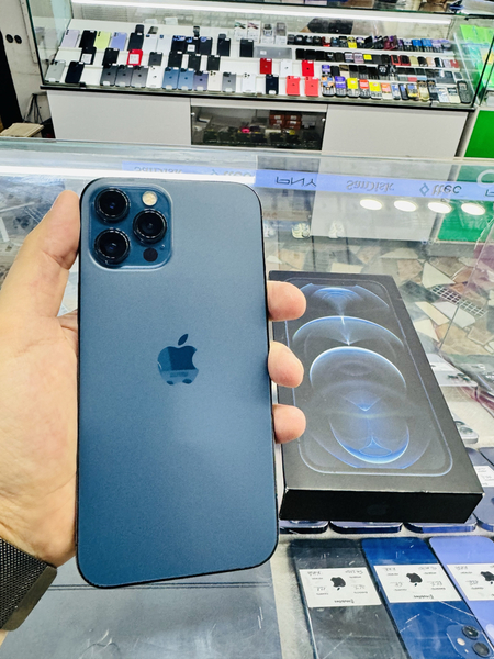 iPhone 12 Pro Max 128 gb blue ideal