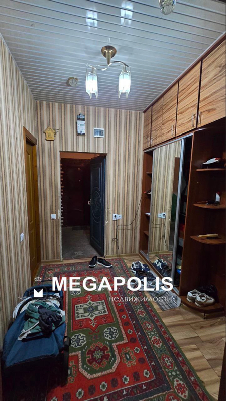 ПРОДАЮ‼️ 3 Комнатную Чиланзар 8 кв 1 этаж