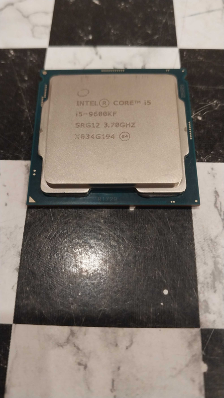 Процессор Core i5 9600KF 9-го поколения. Сокет LGA 1151 v2. Из США.