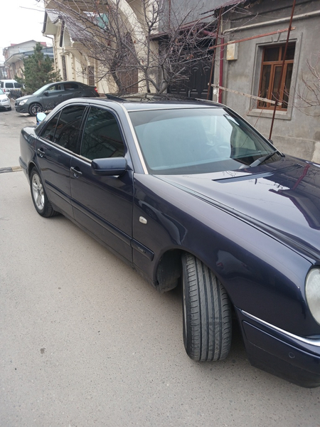 Мерседес бенц w210