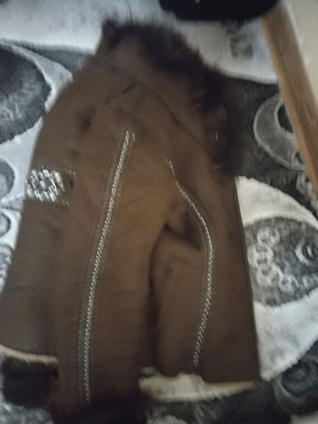 Продаётся хорошая дублёнка