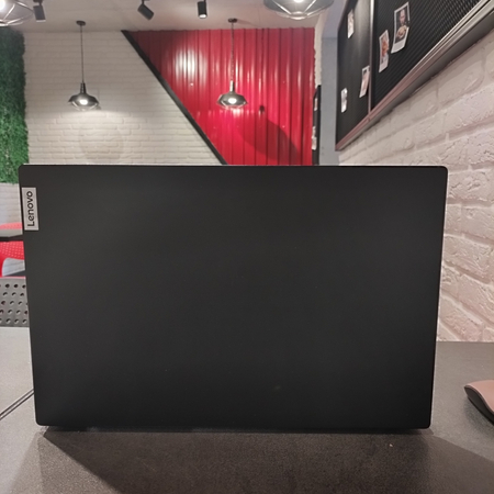 Продаётся мощный ноутбук  Lenovo #Срочно
