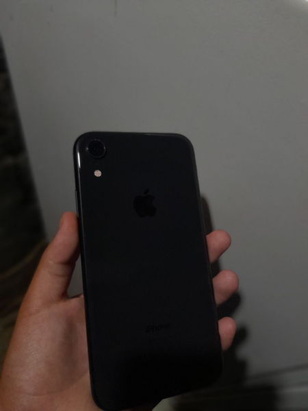 Iphone xr sotiladi