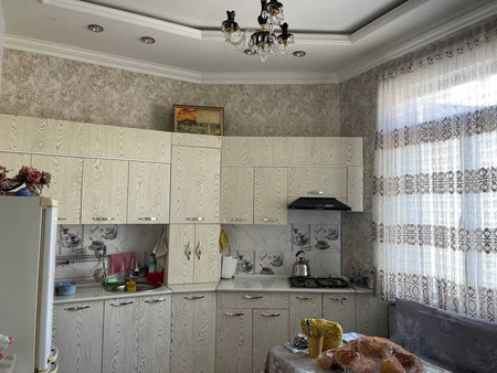 СРОЧНО !! Продается участок в Бектемире 2,2 соток 4 комнат