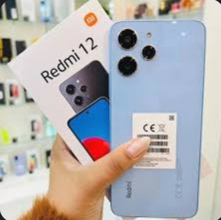 Redmi 12 ideal holatda hamma joyi radnoy dakumentlari bor