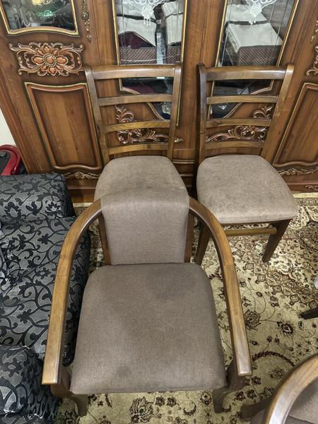 Стол раздвижной + 4 та стул комплект