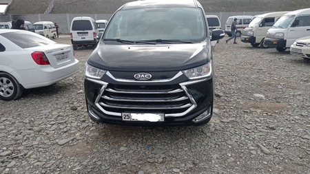 микроавтобус Jac