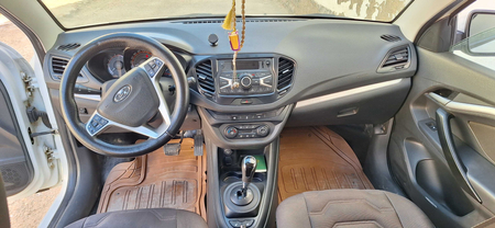 Idealniy  Lada vesta