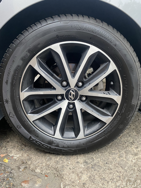 Hyundai elantra 1.8