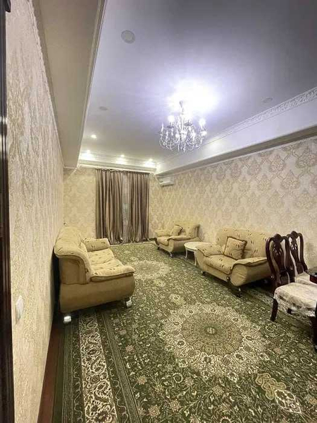 Срочно продается квартира на Карасу 3/6/8  кв73.м