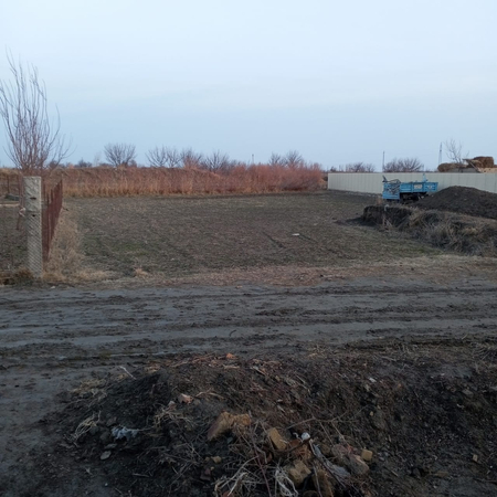 Участка ери сотилади