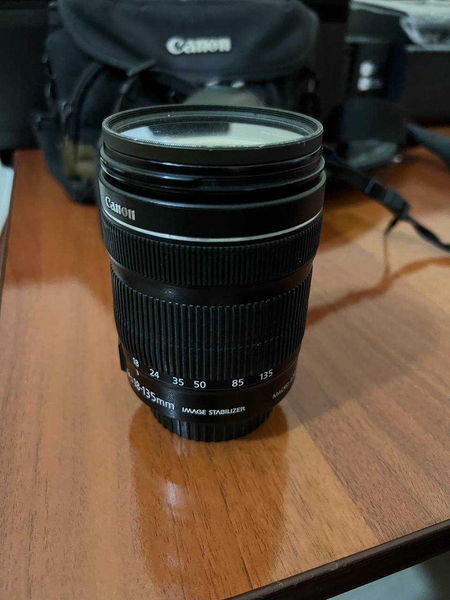 Фотокамера Canon 700