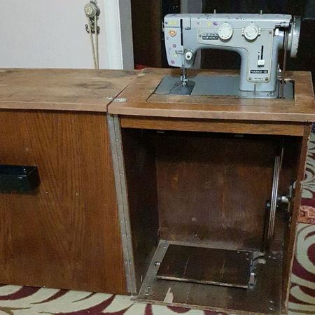 Продам свою швейную машинку