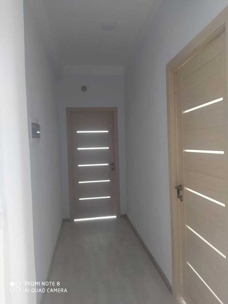 Asaka cityda 3 xonali kvartira srochno arzonga sotiladi.