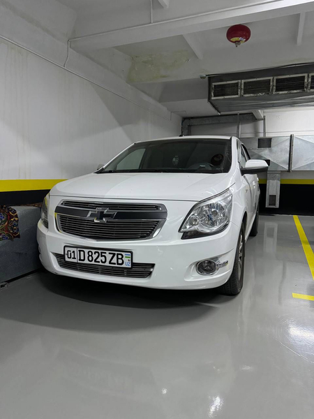 Продам свой Cobalt 2015 года. 3 позиция, LTZ. Механика