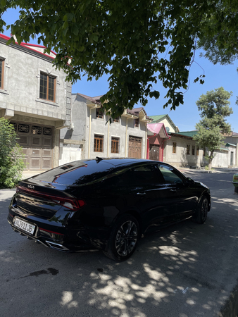 Automobil KIA-K5 2023 год выпуска с гаранты