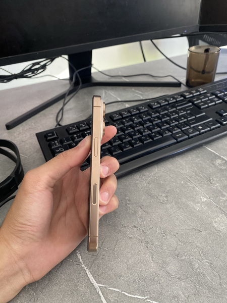 Iphone 16 pro 128gb desert titanium simkartali ideal