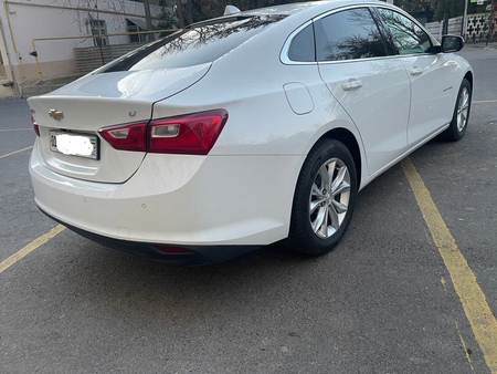 Автомобиль MALIBU 2