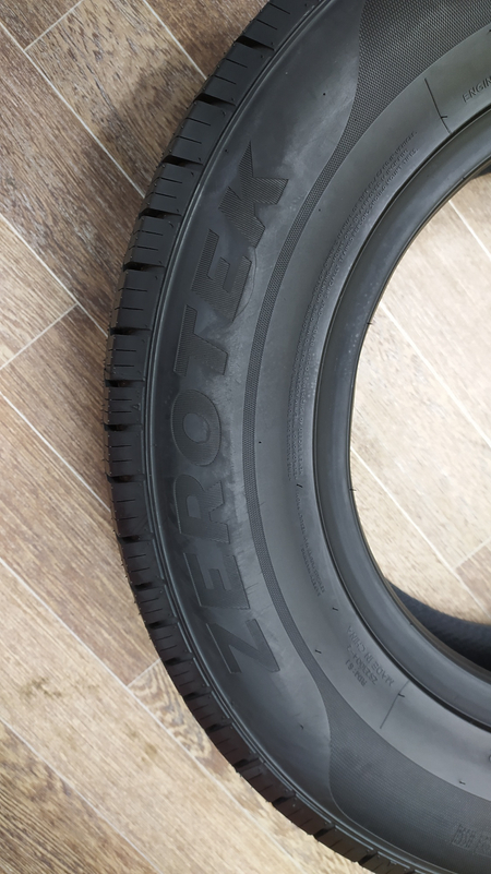 Original ZEROTEK 205/70R14
