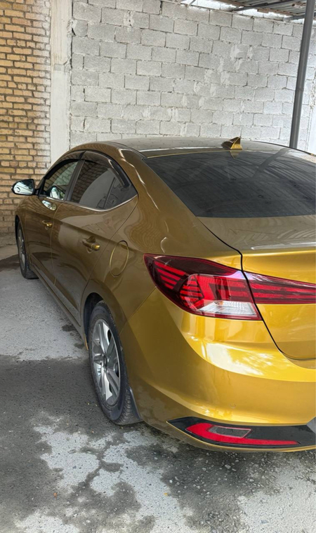 Hyndai Elantra 2020