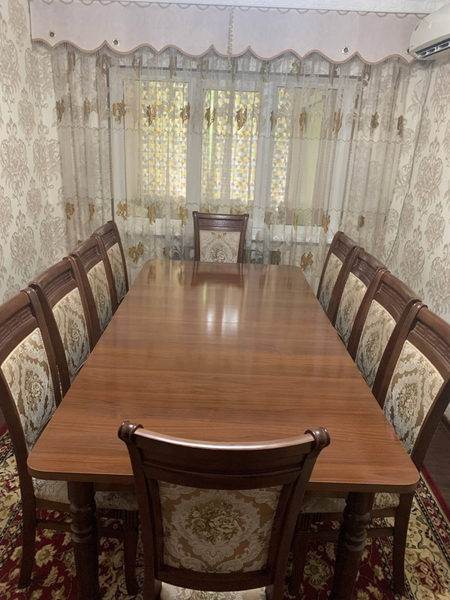 Продается стол , за 800 тыс сум