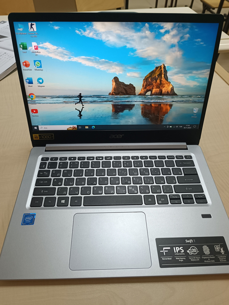 Kompyuter Ultrabook Acer swift 1