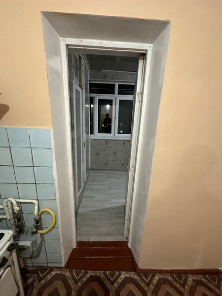 Продается квартира 3 комнатная кирпичный дом