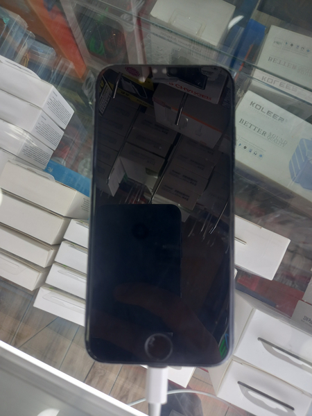 Iphone7 ideal olib ishlatsa bòldi
