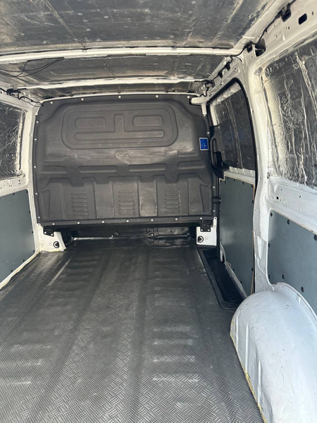 Mercedes Vito variantga beriladi