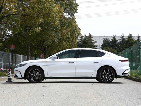 BYD Han 2024 restayling zakaz