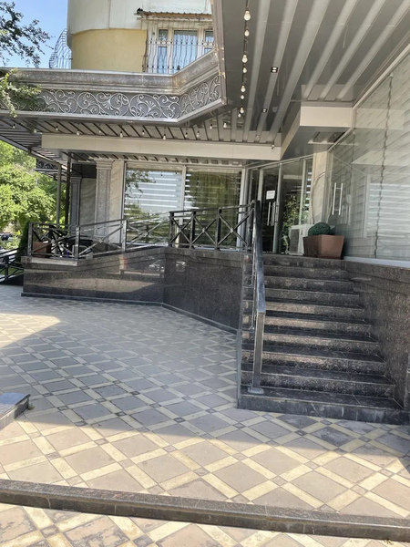 Срочно сдается в аренду Комерческое помешения