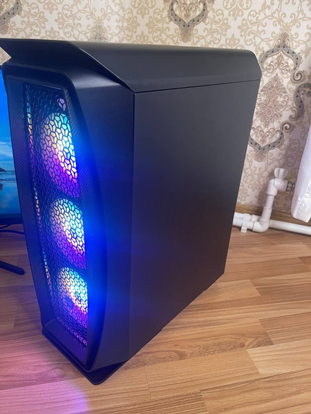 Мощный игровой ПК для 3D Графики Монтажа 4К видео и игр Core i7 12700K