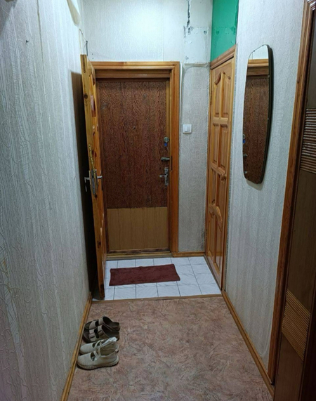Продается 2 х комнатная квартира Юнусабаде
