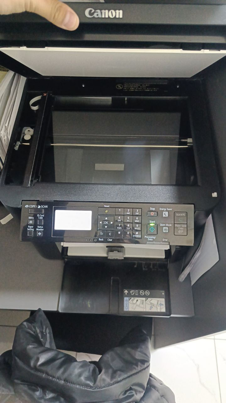 CANON MF260 в отличном состоянии