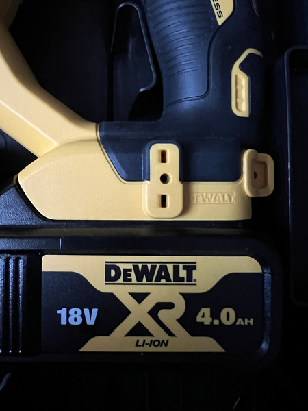 Продам комплек DCD 800P2T + DCH133M1  Шуруповёр + Перфоратор