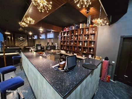 Restaurant sotiladi 3 kavatlik evro avto moykasi bilan