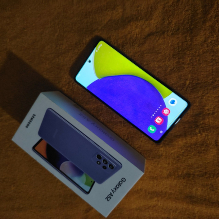 Samsung A52 srochna sotiladi dastavka xizmati ham bor