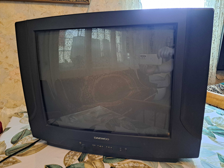 Телевизор Daewoo рабочий 54 см.