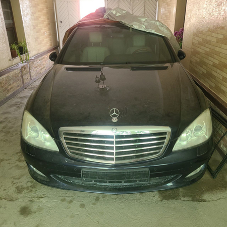 Mercedes Benz 221