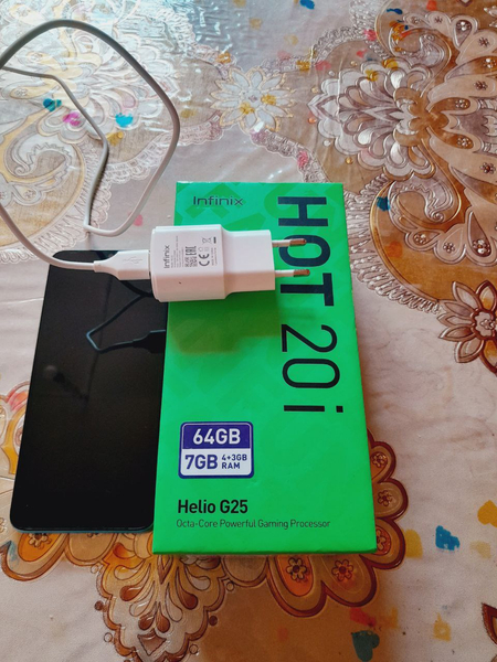 Infinix HOT 20i sotiladi