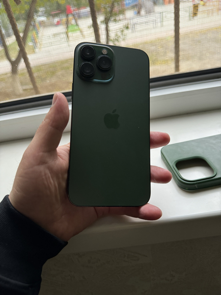 Iphone 13 pro max green 256 sotiladi